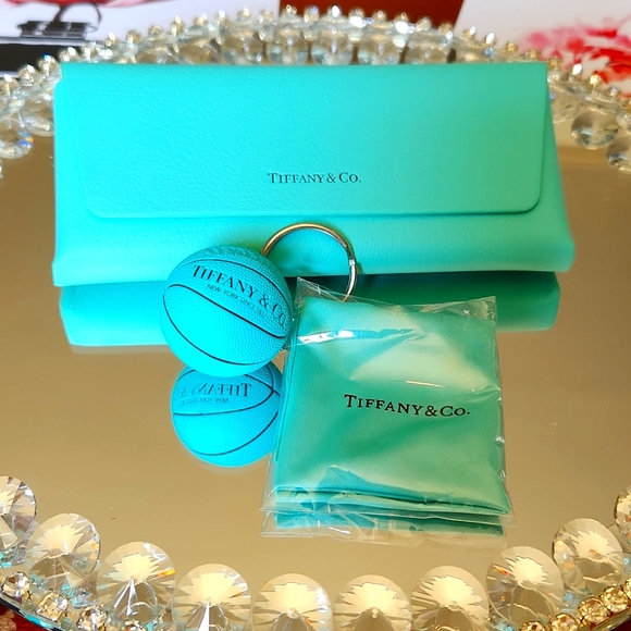 Tiffany & Co. | Accessories | Tiffany Sunglass Case Bundle | Poshmark